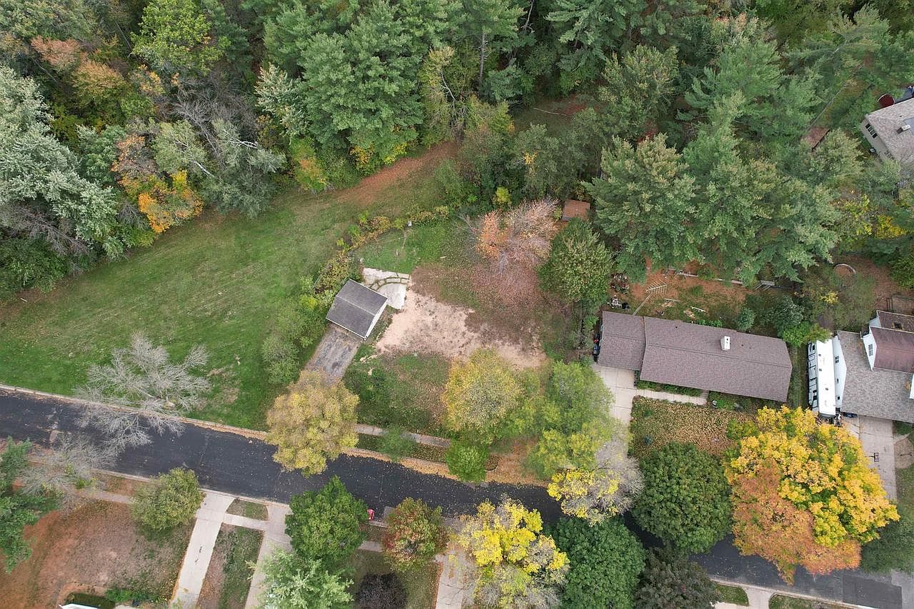 1040 2ND STREET, Port Edwards, WI 54469 | Zillow