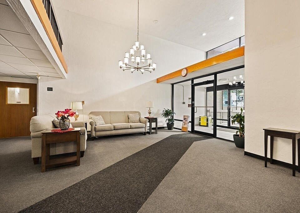 190 High St APT 414, Medford, MA 02155 | Zillow