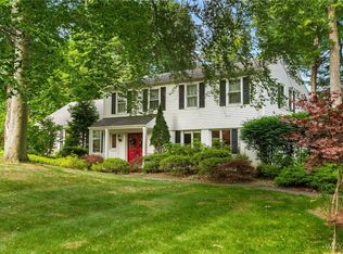 105 Brompton Rd, Williamsville, NY 14221 | MLS #B1595457 | Zillow