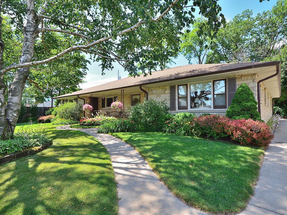 3377 S 34th St, Milwaukee, WI 53215 | Zillow