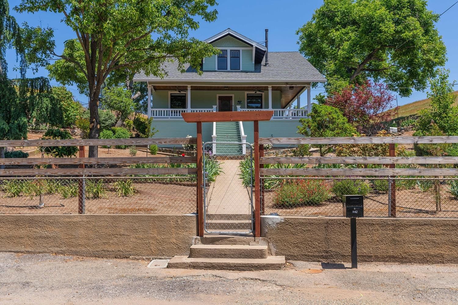 1442 Jackson Gate Rd, Jackson, CA 95642 | MLS #223098784 | Zillow