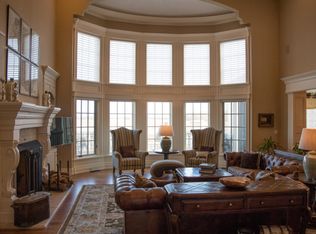 724 Woodridge Dr, Manitowoc, WI 54220 | MLS #1710183 | Zillow