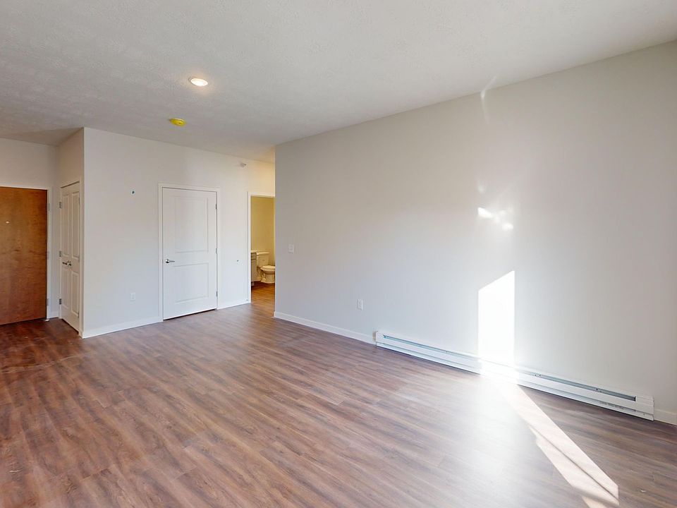 Overlook Apartments - 427 4th St NW Le Mars IA (3 units available) | Zillow
