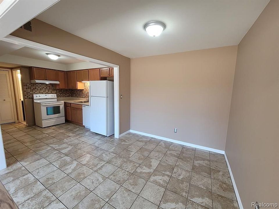 8679 Kennedy Cir Warren, MI, 48093 - Apartments for Rent | Zillow
