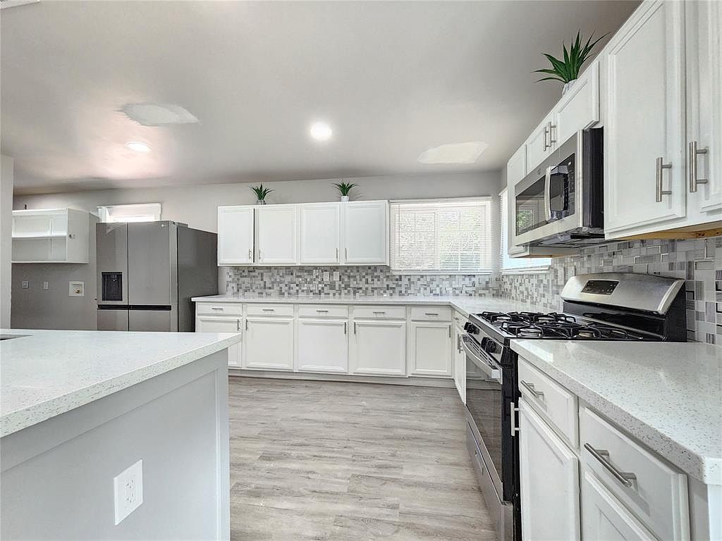 19391 Old Coffin Rd, Conroe, TX 77302 | MLS #48077532 | Zillow