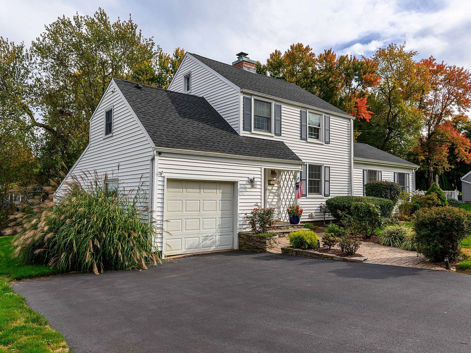 15 Side Hill Road, North Haven, CT 06473 | Zillow