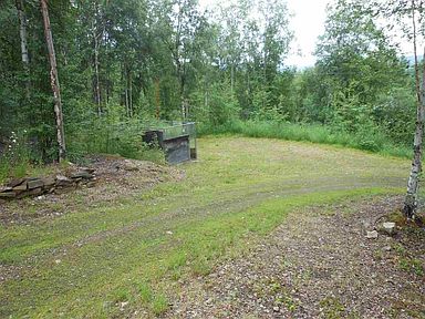 1060 Leuthold Dr, Fairbanks, AK 99712 | Zillow