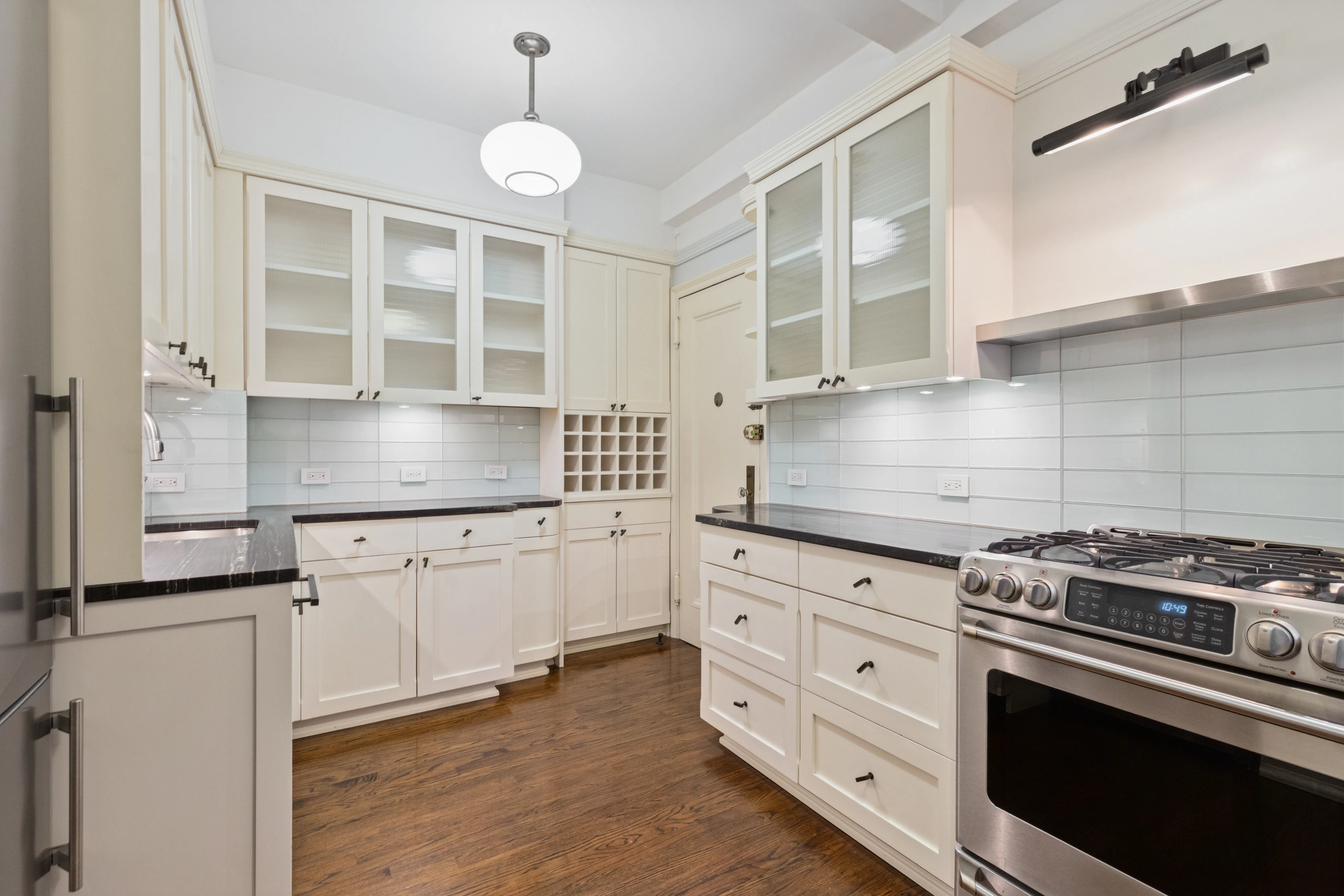 515 West End Avenue #6D in Upper West Side, Manhattan | StreetEasy