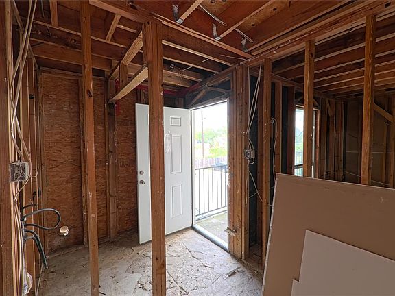 8100 Creekbend Dr APT 164, Houston, TX 77071 | Zillow