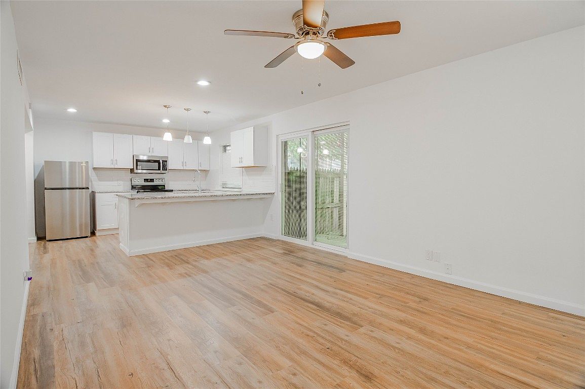 982 S Weatherred Dr #C, Richardson, TX 75080 | MLS #20440801 | Zillow