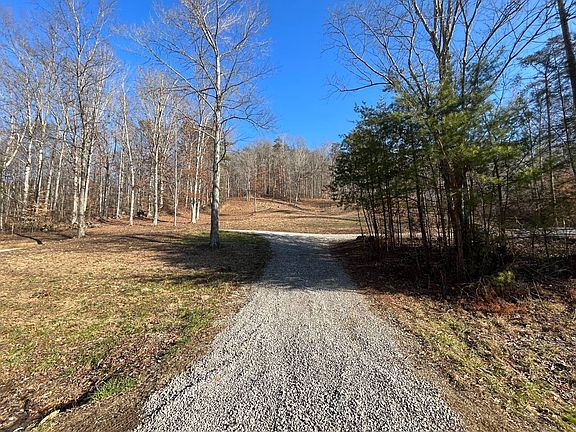 2989 Indian Creek Rd, Middleburg, KY 42541 | MLS #11241186 | Zillow