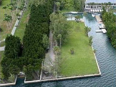 3187 Royal Rd, Miami, FL 33133 | Zillow