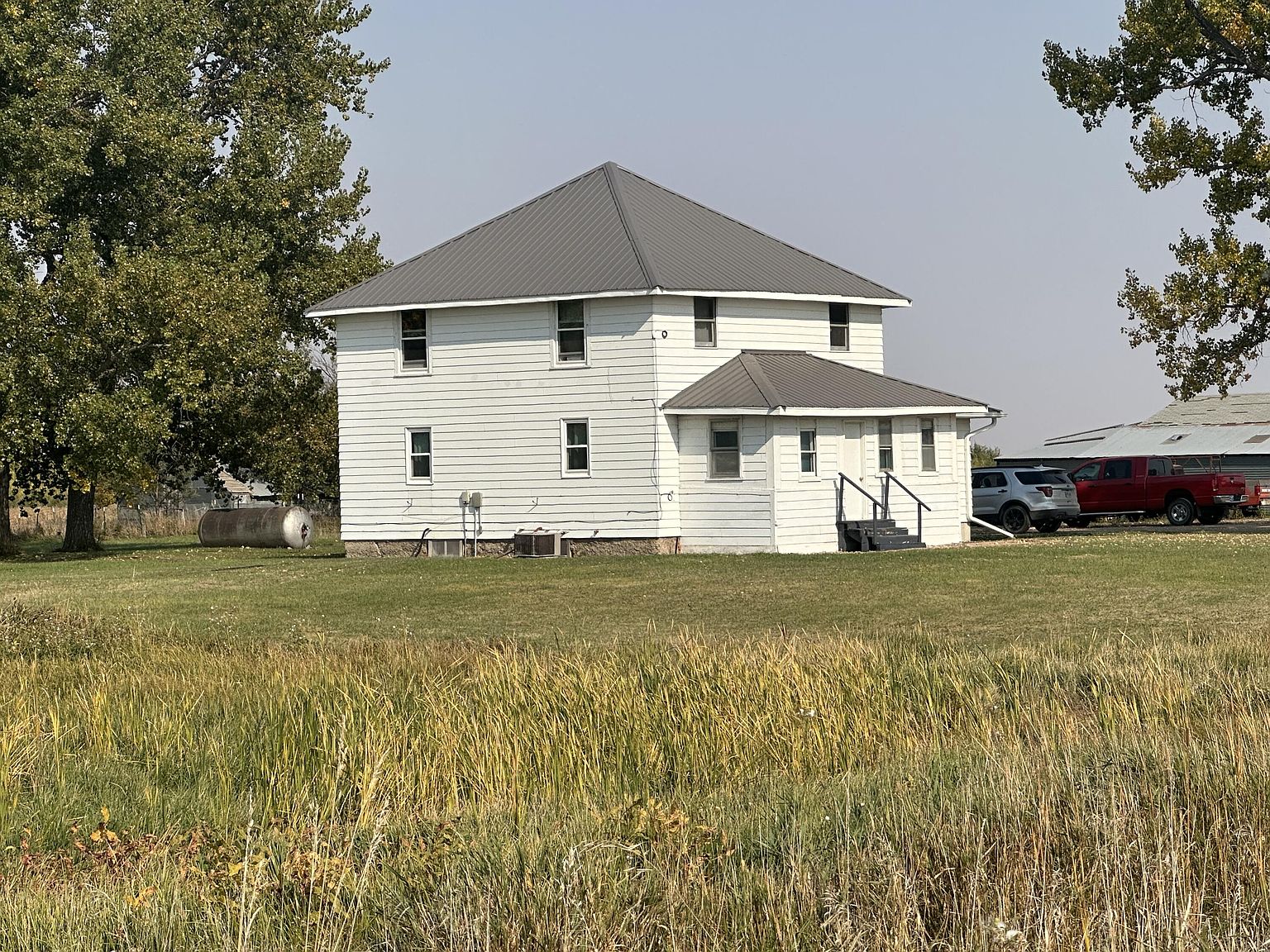 36120 194th St, Miller, SD 57362 | Zillow