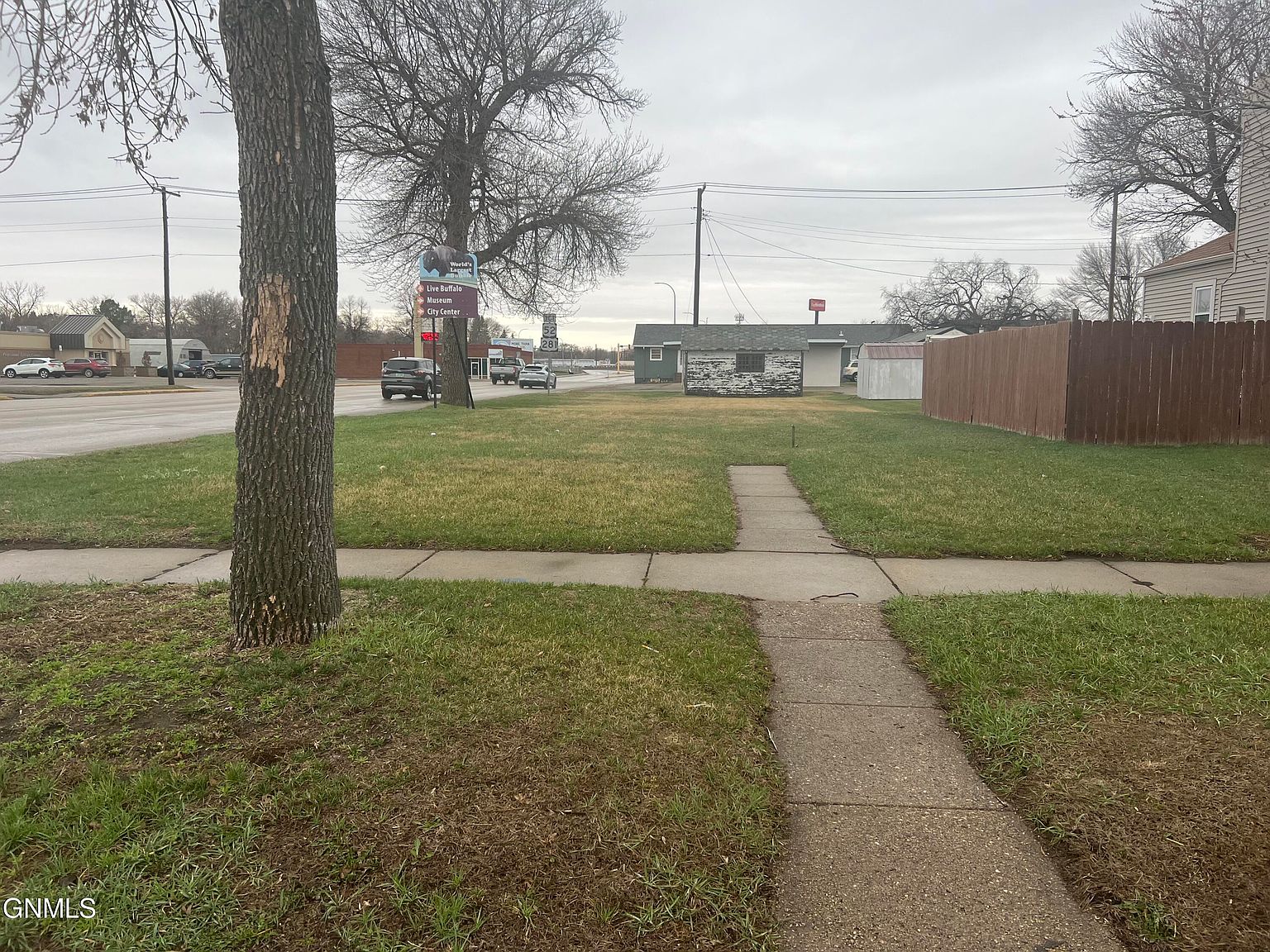 924 3rd Ave SE, Jamestown, ND 58401 | MLS #4012702 | Zillow