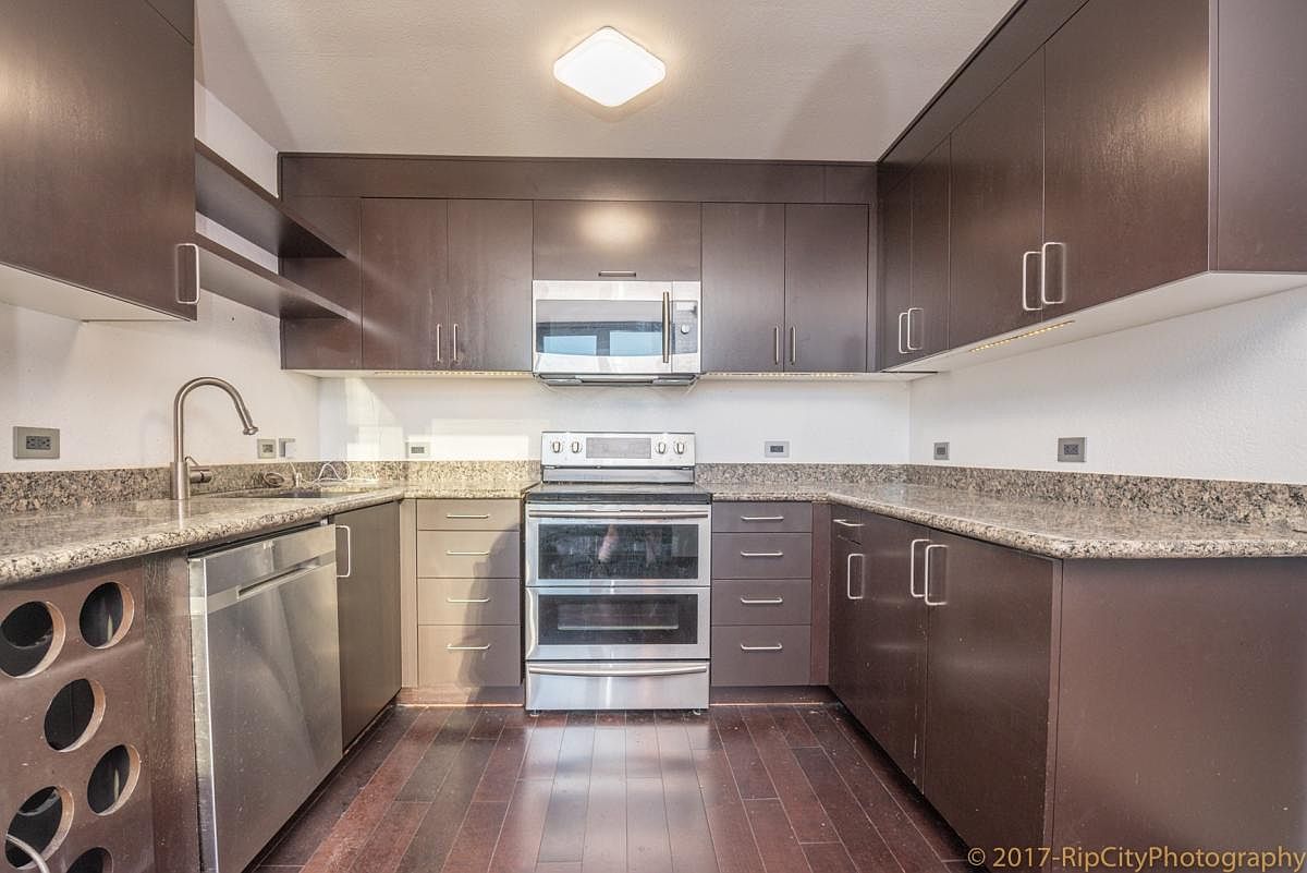 111 SW Harrison St APT 7D, Portland, OR 97201 | Zillow