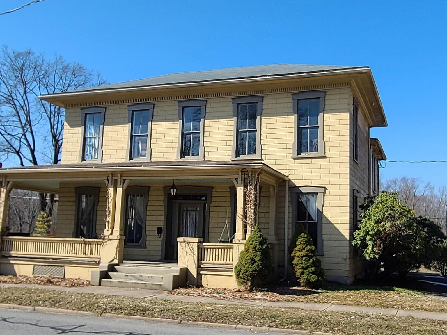 602 N Front St, Milton, PA 17847 | Zillow