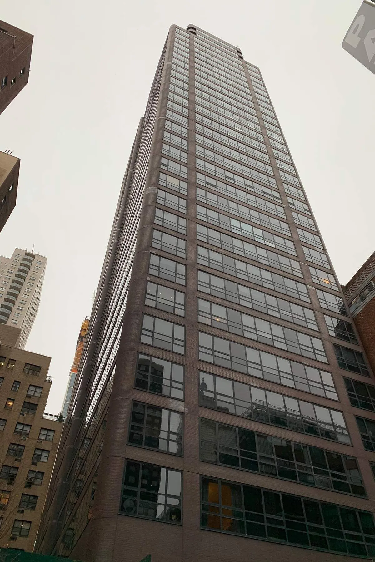 415 East 54th Street #14F in Sutton Place, Manhattan | StreetEasy