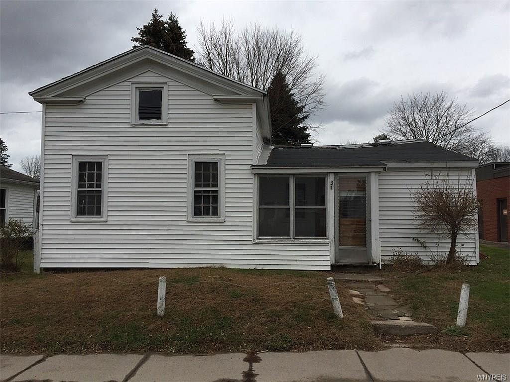 31 Eagle St, Lyndonville, NY 14098 | Zillow