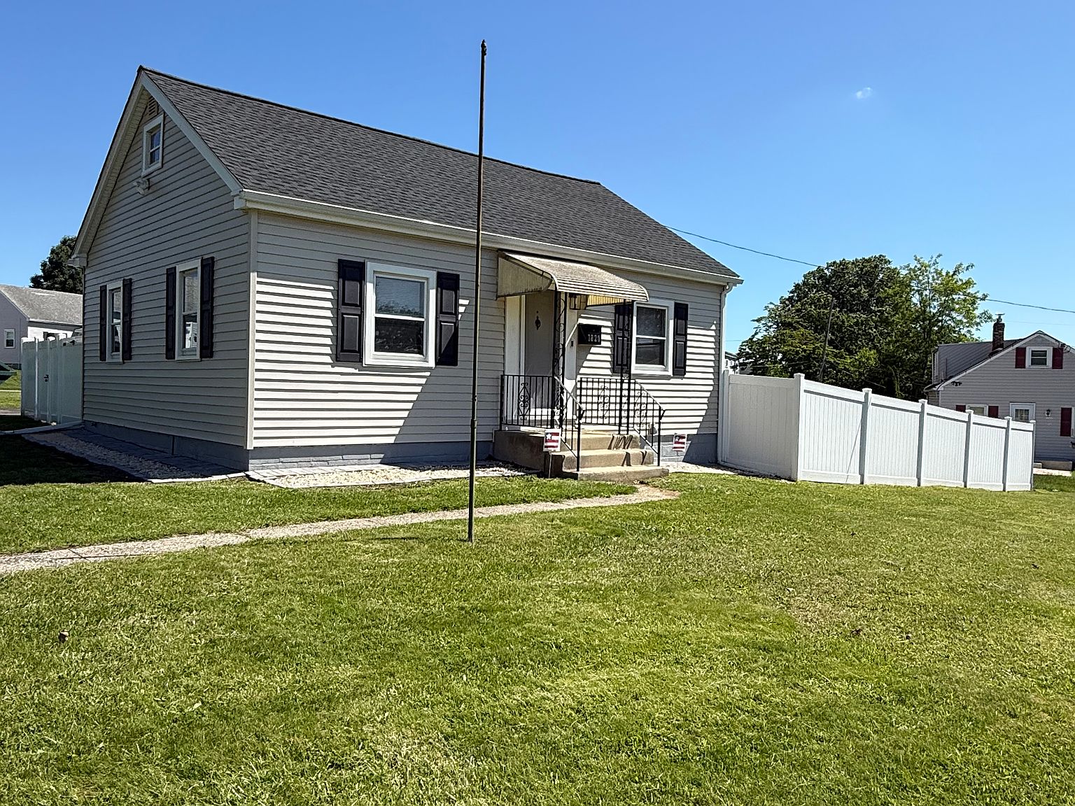 1820 Dutton Mill Rd, Aston, PA 19014 | Zillow