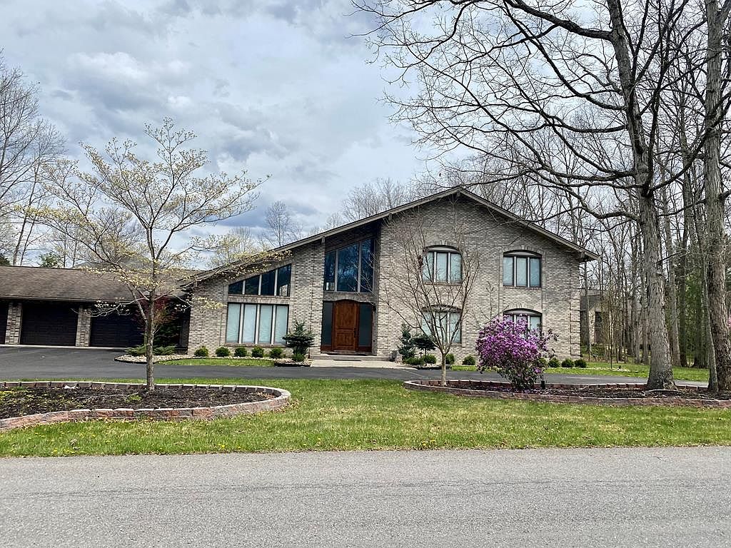 42 Chickadee Way, Beckley, WV 25801 | Zillow