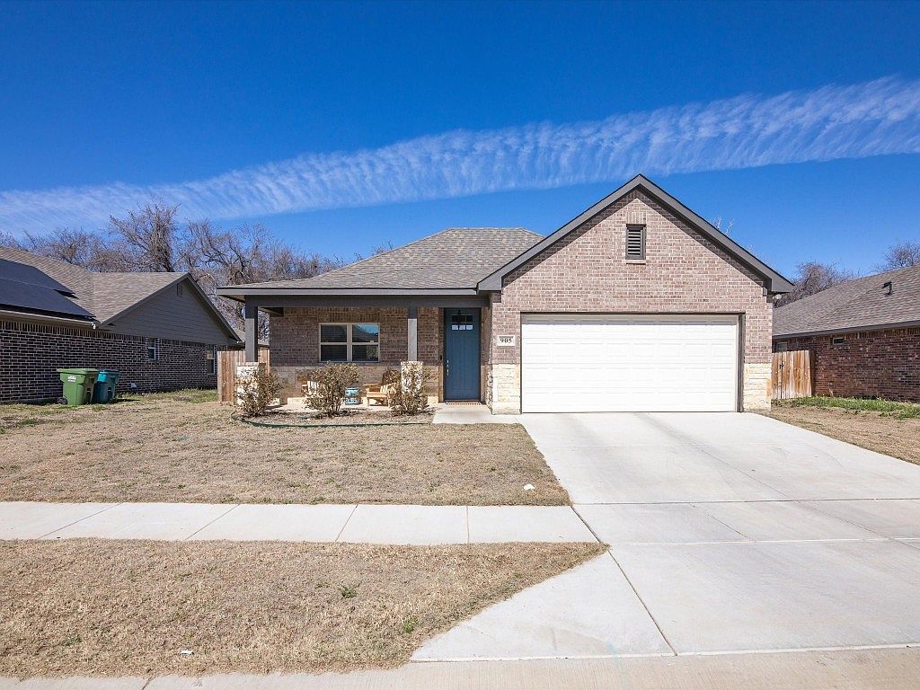 905 Sam St, Springtown, TX 76082 | Zillow