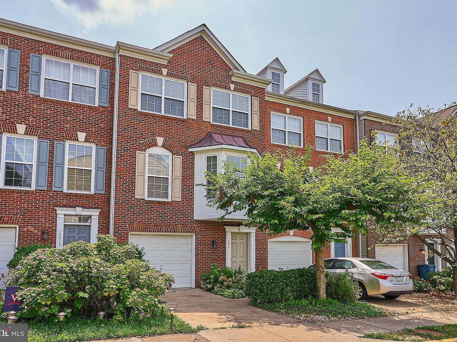 13921 Gothic Dr, Centreville, VA 20121 | Zillow