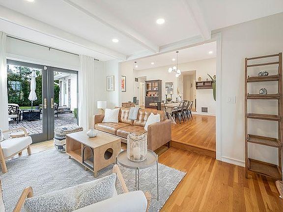 181 Sunset Blvd, Wading River, NY 11792 | Zillow