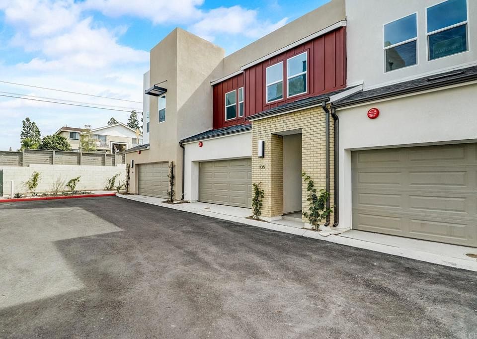 7661 University Ave La Mesa CA | Zillow