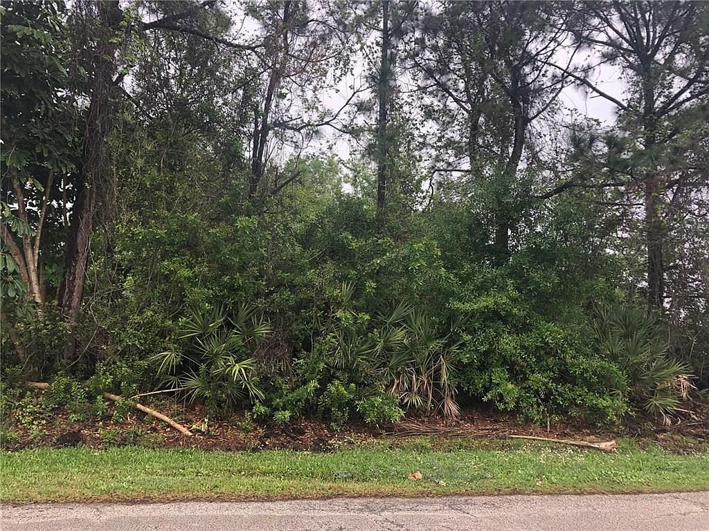 532 Perch Ln, Sebastian, FL 32958 | Zillow