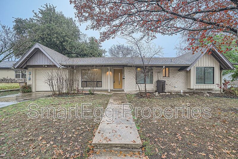 2004 Rogge Ln, Austin, TX 78723 | Zillow