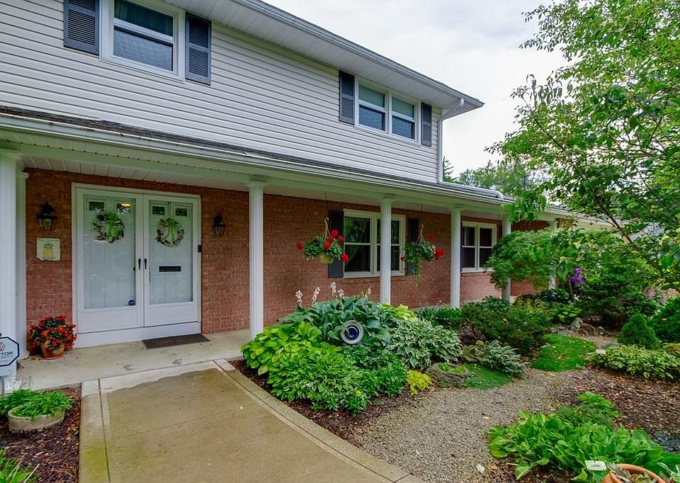 1179 Pearce Dr, Mansfield, OH 44906 | Zillow