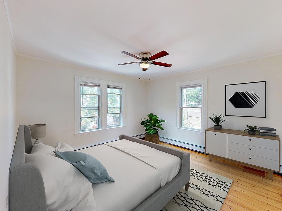 Private Room in Classic Spring Hill Townhome near Mystic River - 63 ...