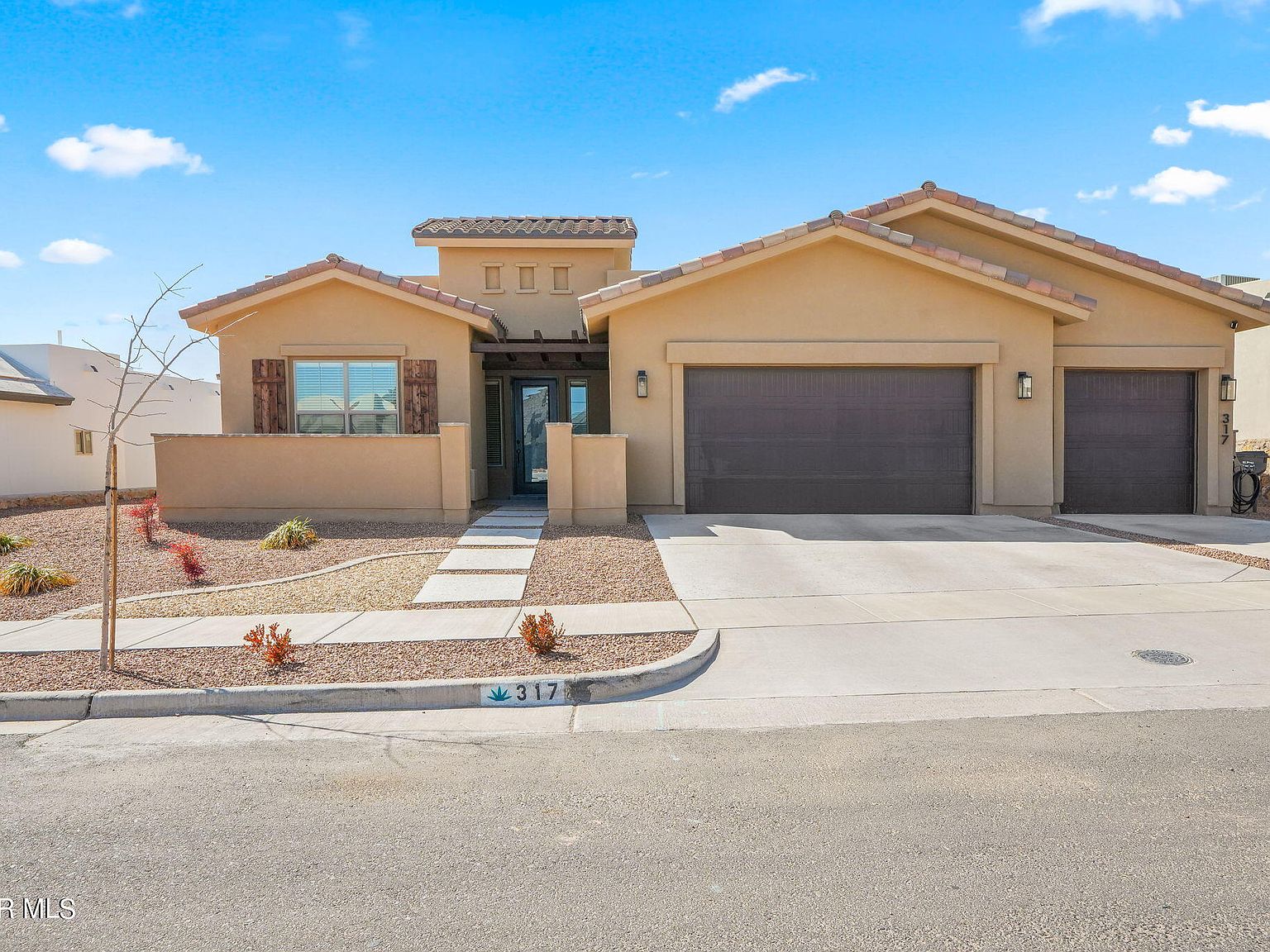 317 Emerald Pearl Dr, El Paso, TX 79928 | Zillow