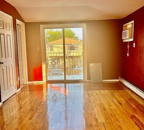 16815 144th Ter FLOOR 2, Jamaica, NY 11434 | Zillow