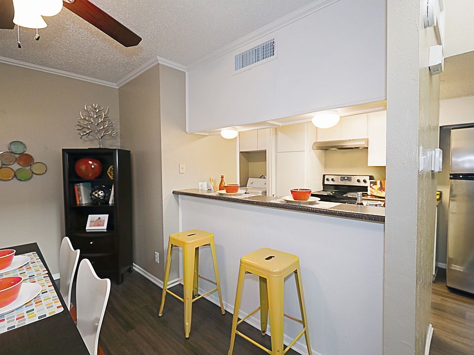 The Fredd Apartment Rentals - San Antonio, TX | Zillow