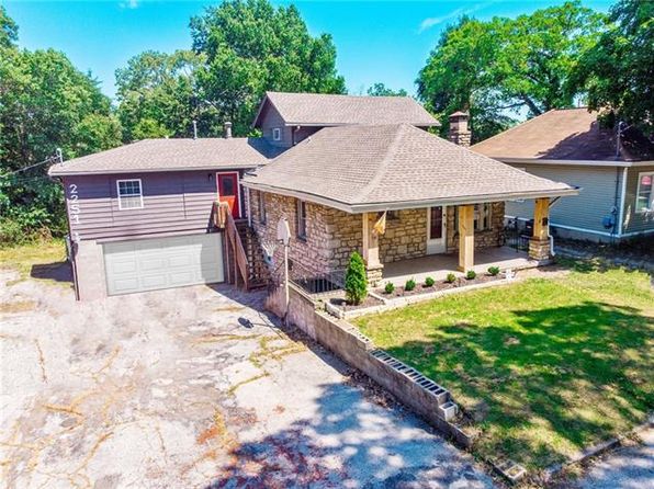 Kansas City KS Single Family Homes For Sale - 241 Homes | Zillow