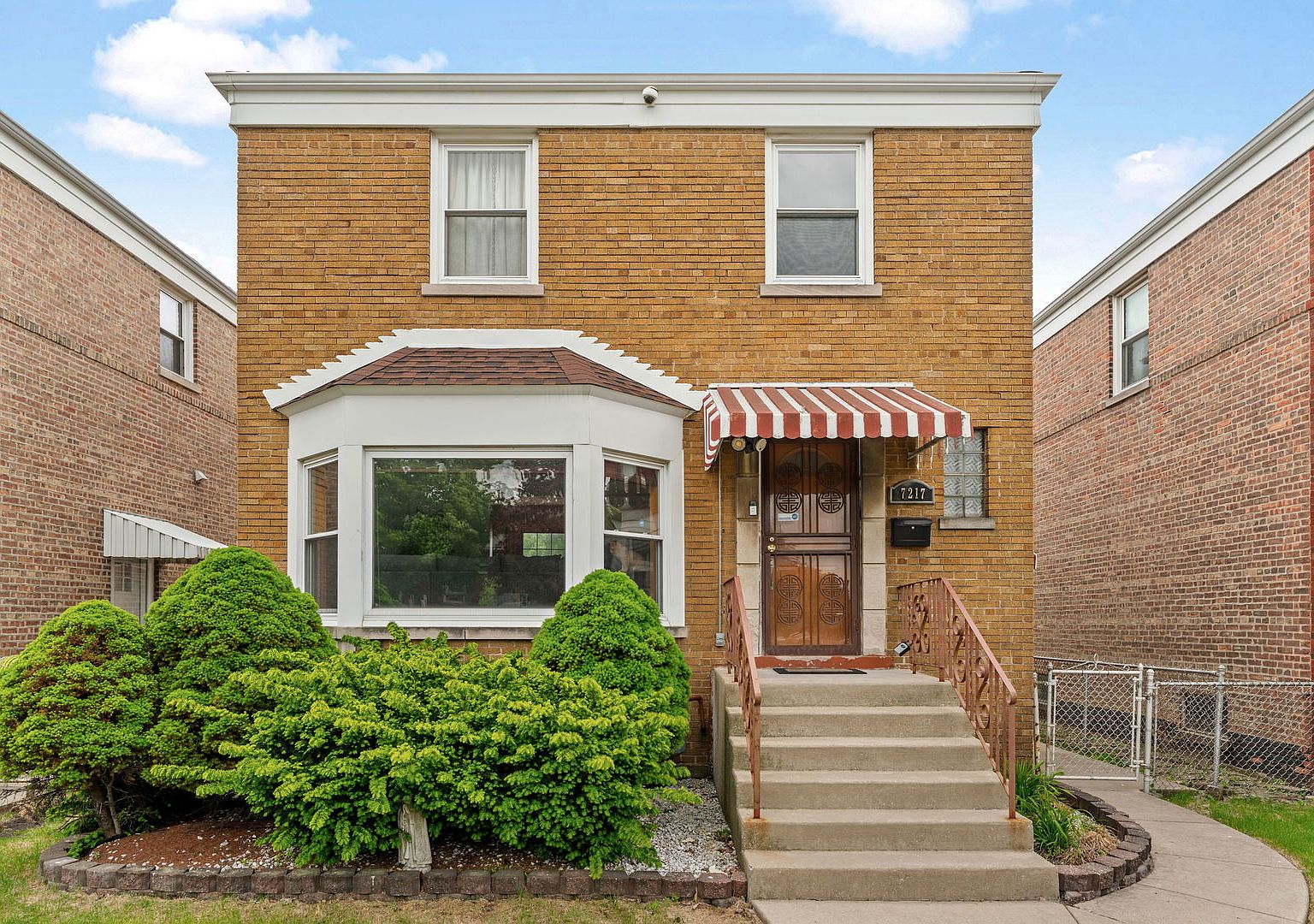 7217 W 57th St, Summit, IL 60501 | Zillow