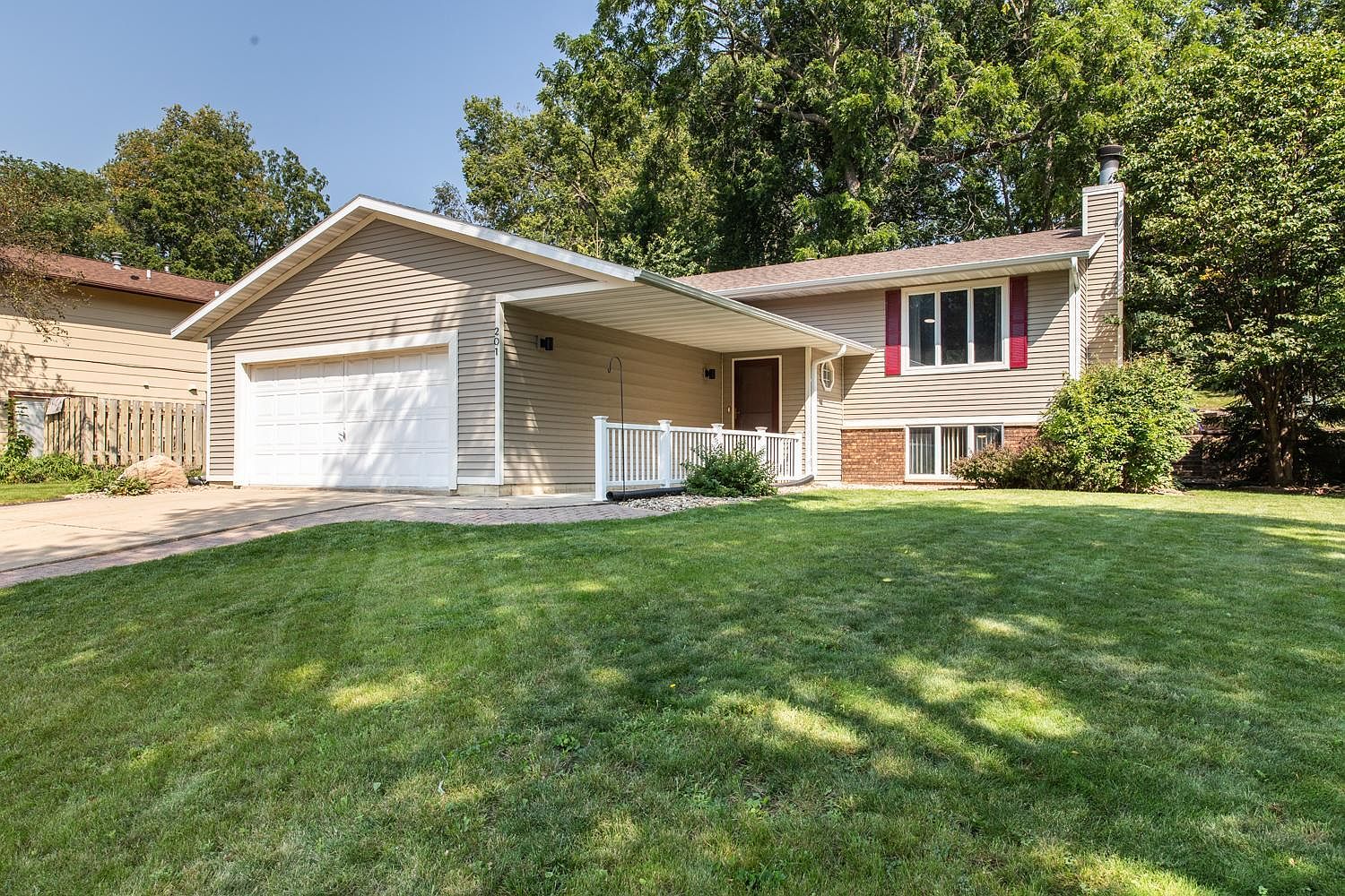 201 Meadow Run Dr SW, Rochester, MN 55902 | Zillow