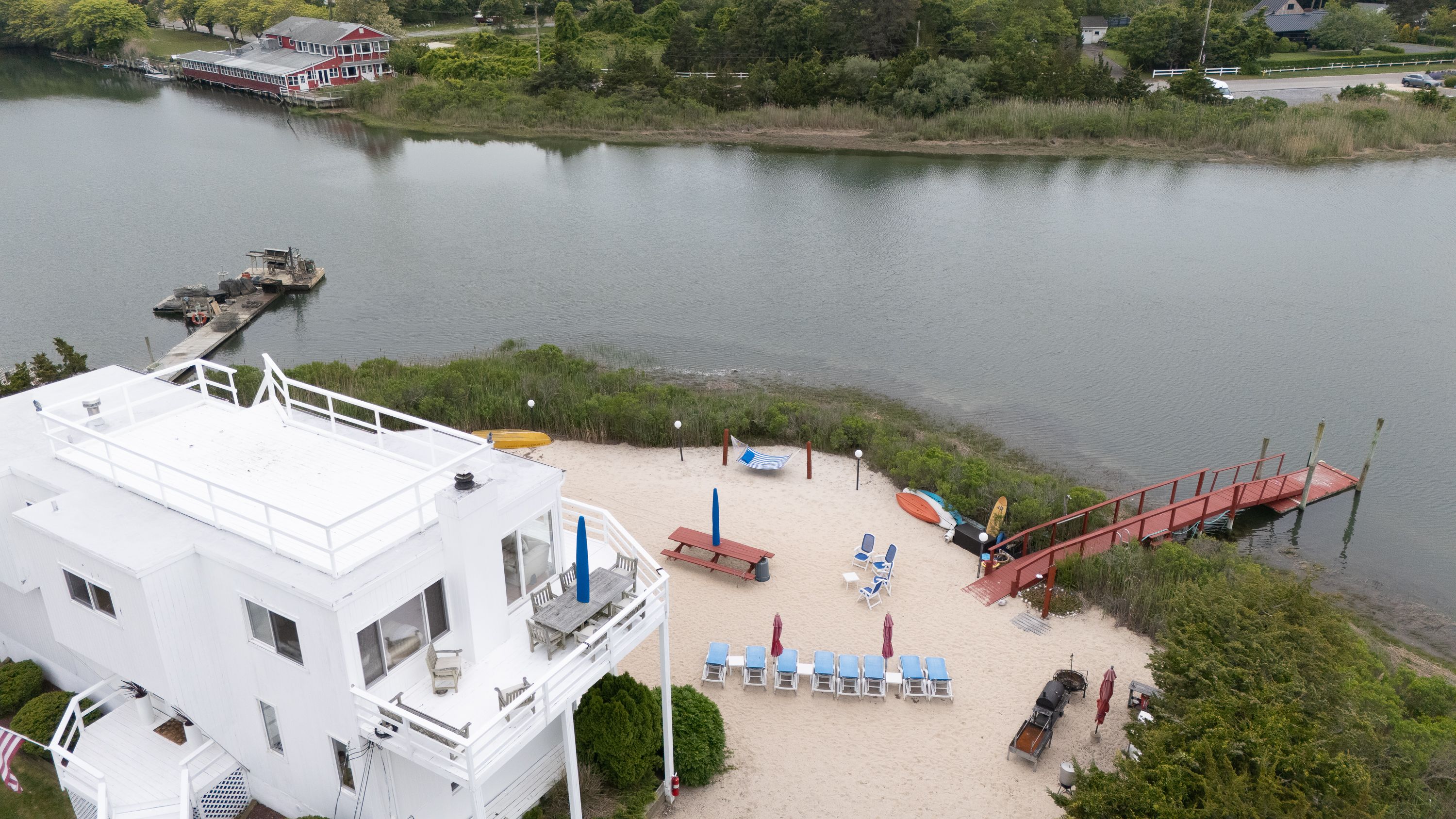 19 Cold Spring Ct, Southampton, NY 11968 | Out East