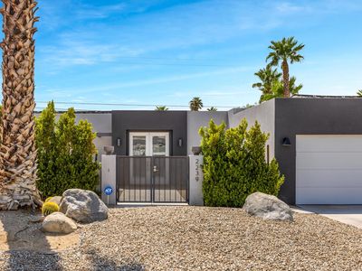 2239 E Powell Rd, Palm Springs, CA 92262 | MLS #219094105DA | Zillow
