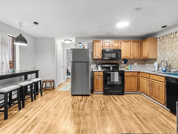 567 Smithfield Rd APT 39, North Providence, RI 02904 | Zillow
