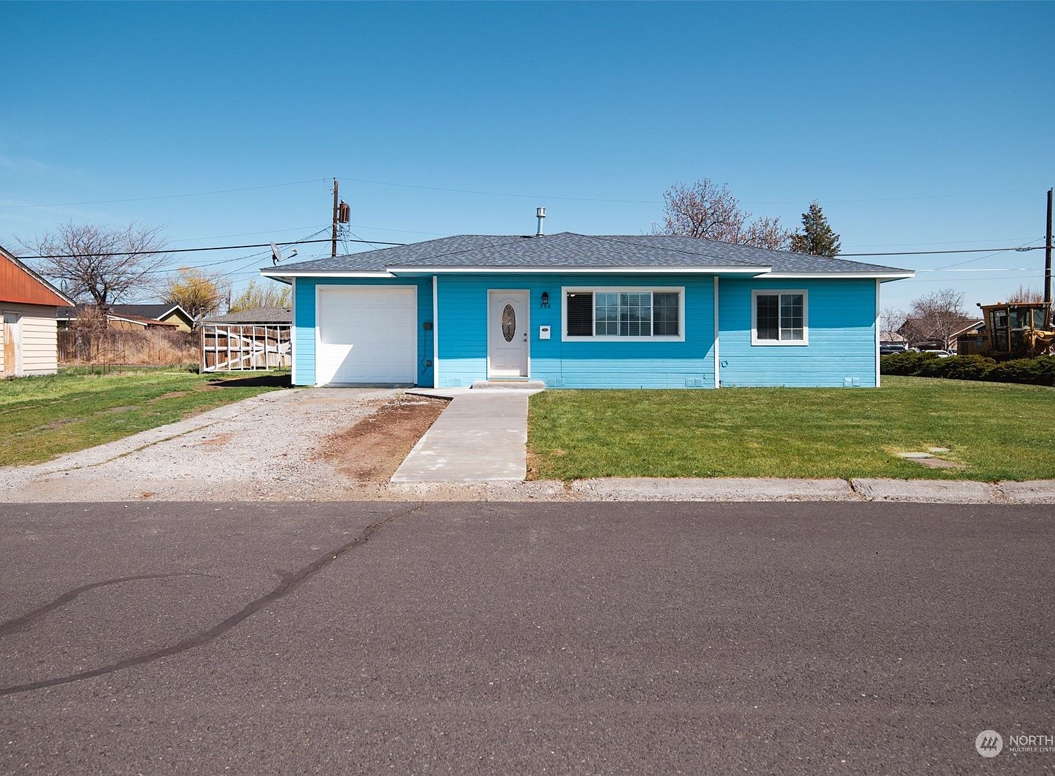 206 H Street NE, Ephrata, WA 98823 | Zillow