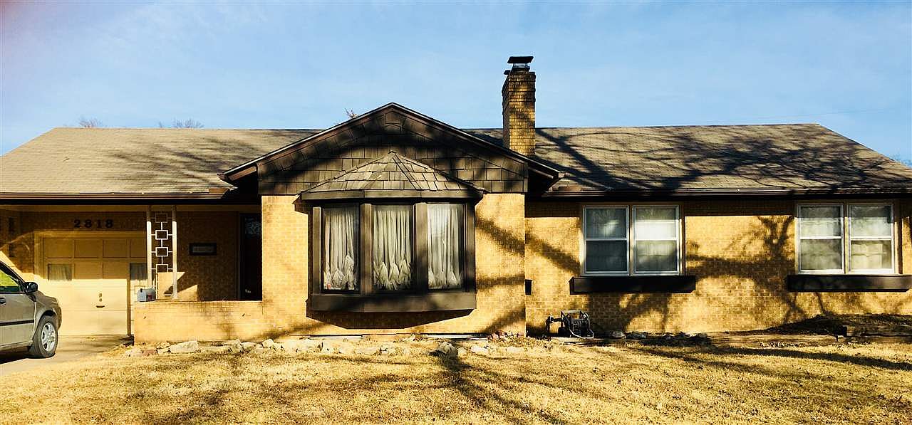 2818 E Menlo St, Wichita, KS 67211 | Zillow