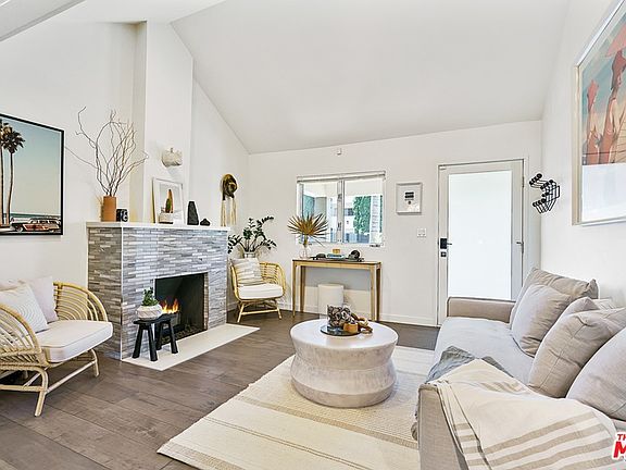 7659 Fountain Ave, Los Angeles, CA 90046 | MLS #21752840 | Zillow