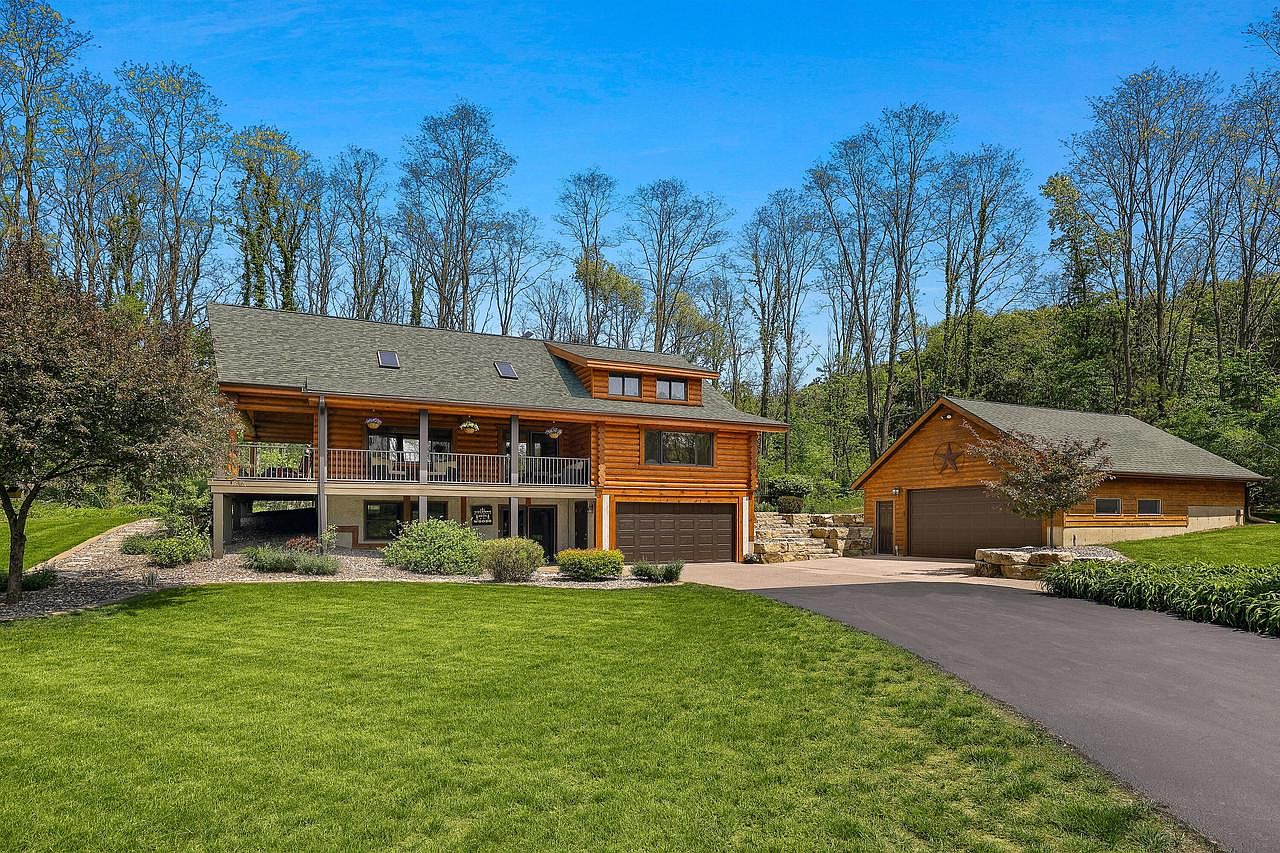 N8798 US Highway 53, Holmen, WI 54636 | Zillow