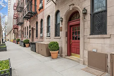 237 East 54th Street #3D in Sutton Place, Manhattan | StreetEasy