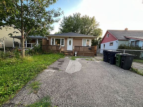 26 Phillip Ave, Toronto, ON M1N 3P9 | Zillow