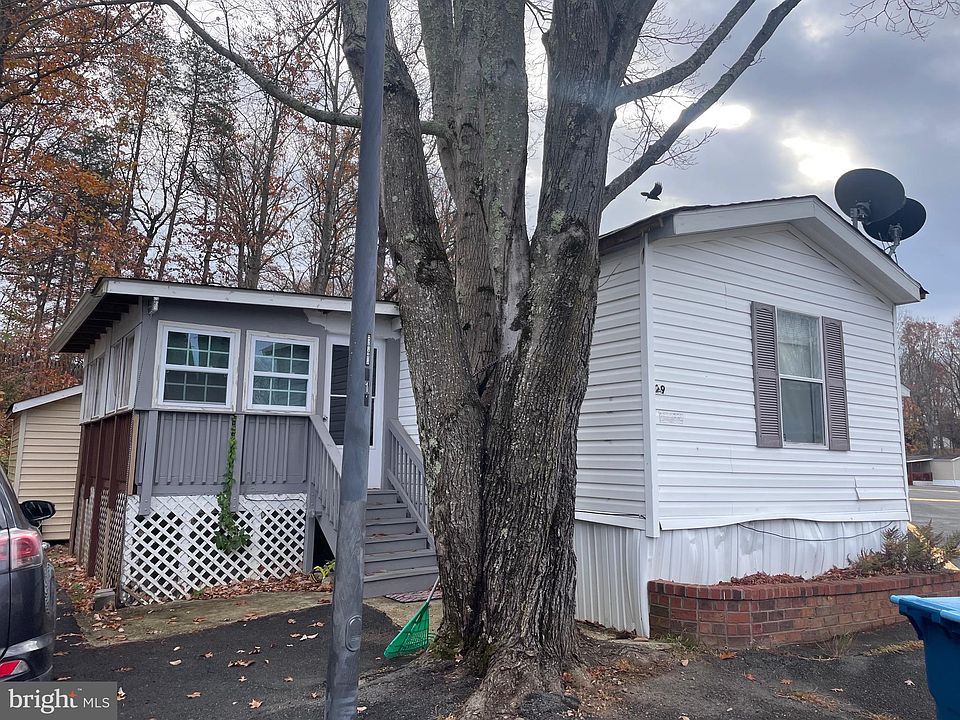 7800 Tayloe Dr TRAILER 29, Manassas, VA 20112 | MLS #VAPW2083378 | Zillow