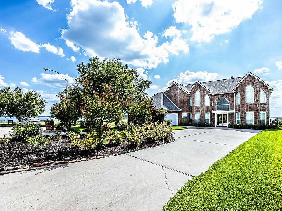 7251 Kingston Cove Ln, Willis, TX 77318 | Zillow