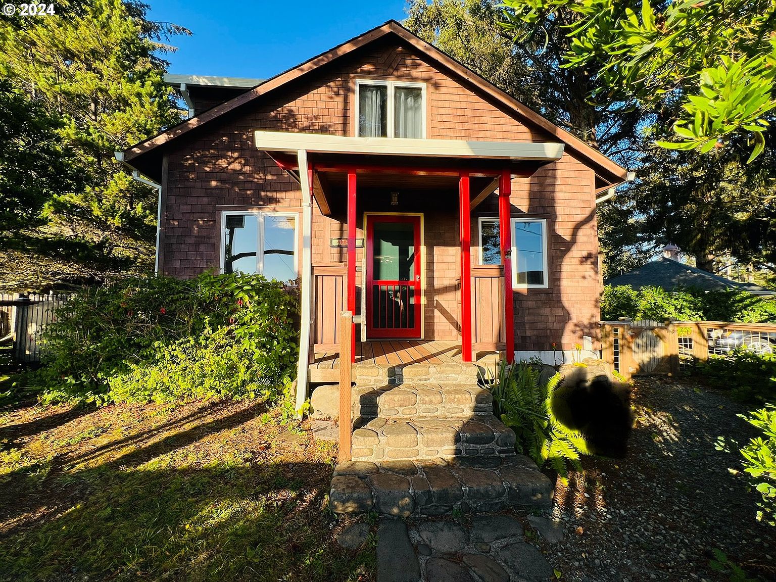 37435 3rd St, Manzanita, OR 97130 | Zillow